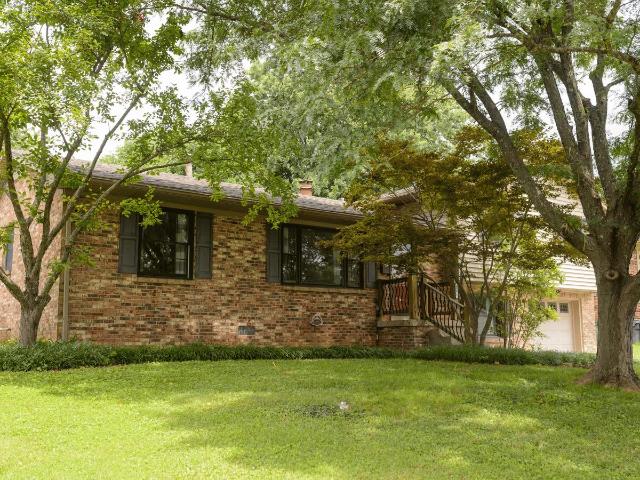 3279 Waterford Park