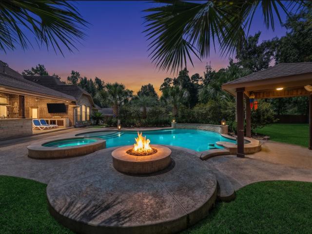 32707 Westwood Square East Drive