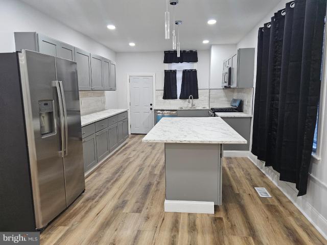 3270 N Marston St, Philadelphia, PA 19129 | MLS #PAPH2598