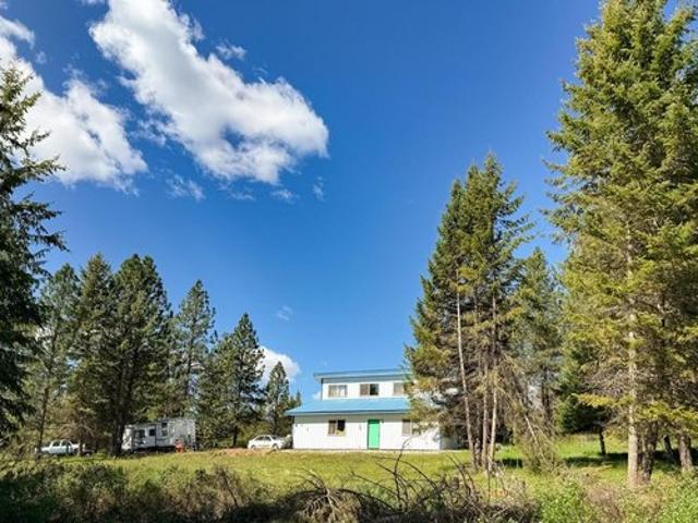 3270 Bradbury Way, Valley, WA 99181
