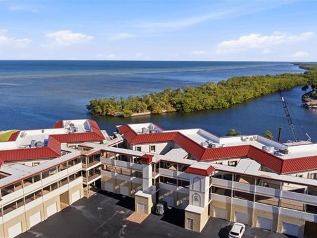 3270 Southshore Dr Apt 72A, Punta Gorda, FL 33955