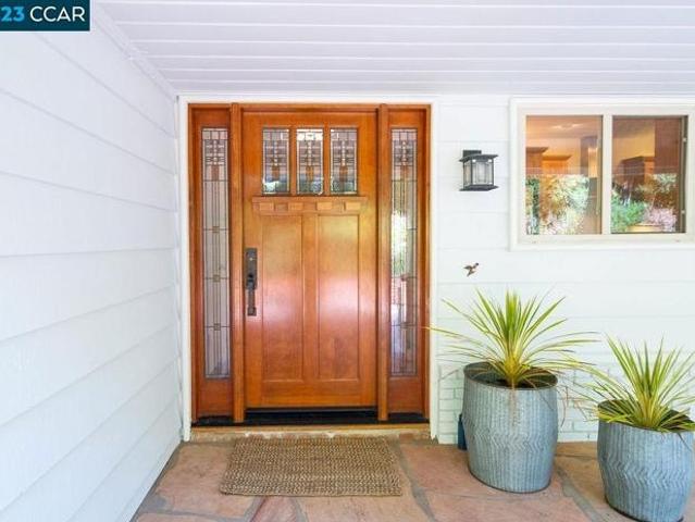 3270 Theresa Ln, Lafayette, CA 94549