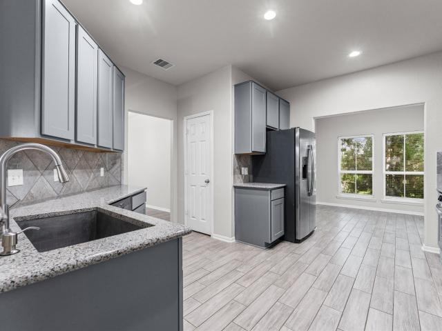 32714 Oak Heights Lane