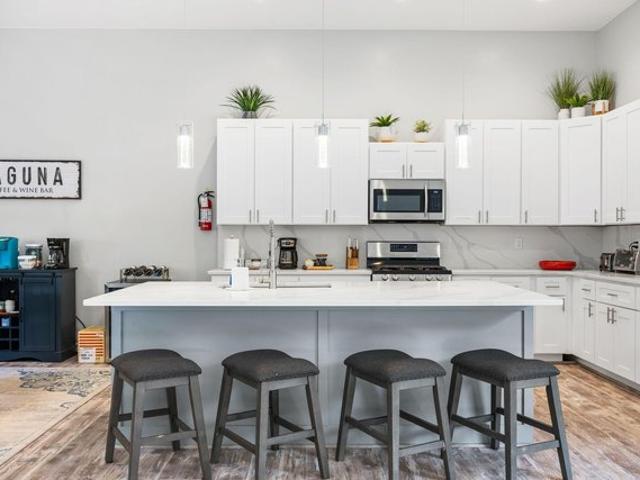 3271 S Retreat Dr, Hurricane, UT 84737