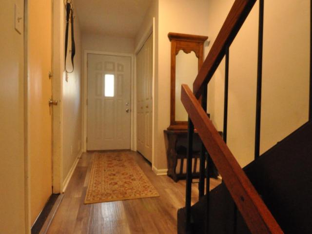 3271 Valley Ridge Drive # 33