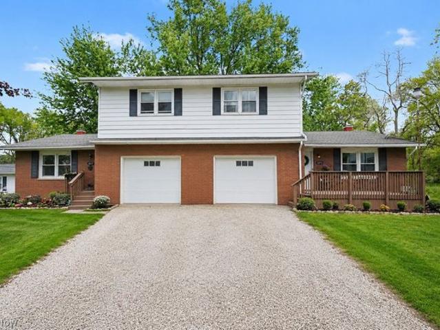 3271 3 Brunk Rd, Akron, OH 44312