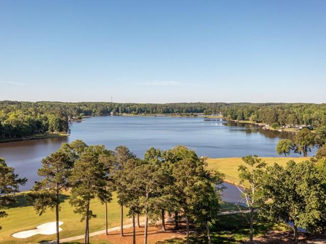 3272 Argyll Dr, Sanford, NC 27332