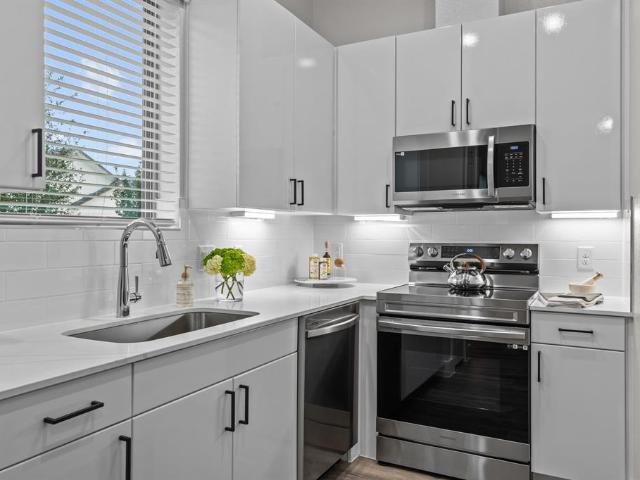 3272 Ganzer Road W # 103B