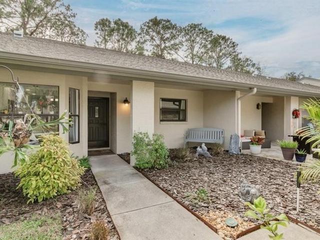 3272 Lori Ln, New Port Richey, FL 34655