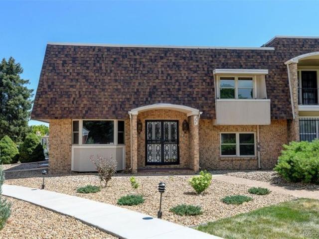 3272 S Oneida Way, Denver, CO 80224