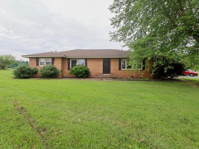 3272 Tom Lane Rd, Benton, KY 42025