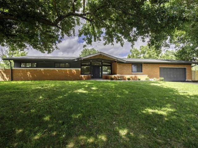 3273 Saxon Dr, Lexington, KY 40503