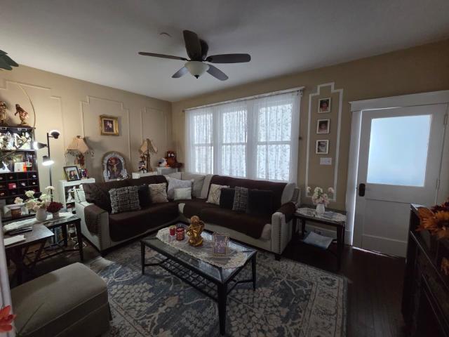 327 7Th St # 2nd floor