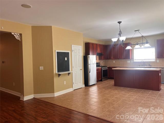 327 Annaberg Lane