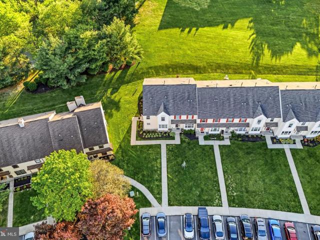 327 Allens Lane