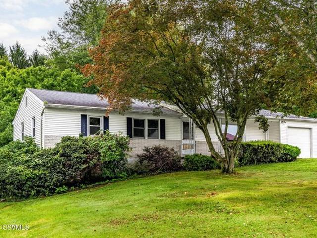 327 Avenue A, Danville, PA 17821