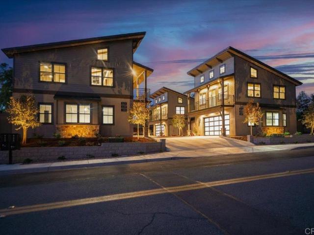 327 D St, Ramona, CA 92065 | MLS #NDP2511