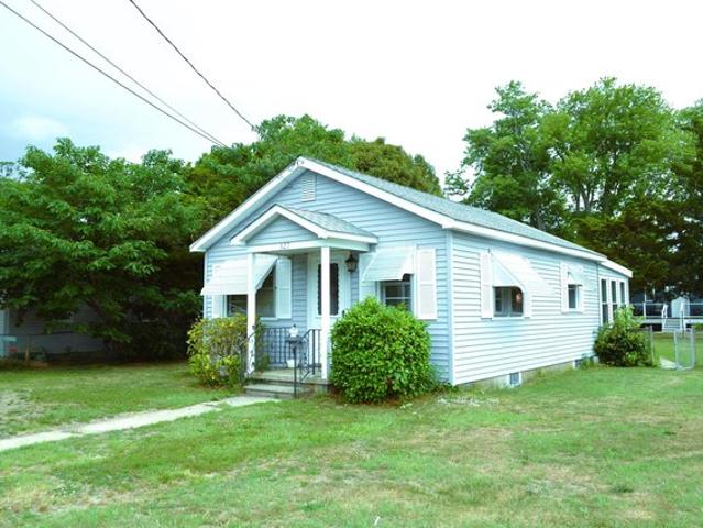 327 Desoto Ave, Villas, NJ 08251