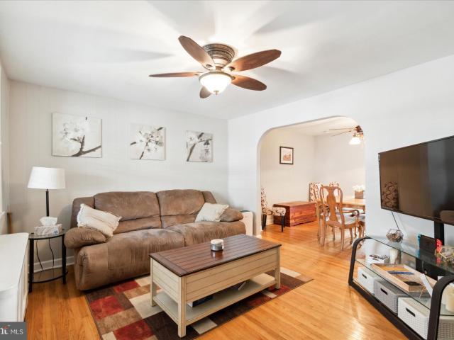 327 E 9th Ave, Conshohocken, PA 19428 | MLS #PAMC2174 | Compass