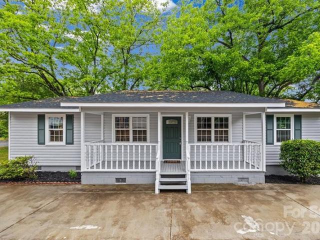 327 E Morrow Ave, Monroe, NC 28112