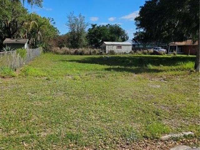 327 E Seventh St, Zolfo Springs, FL 33890