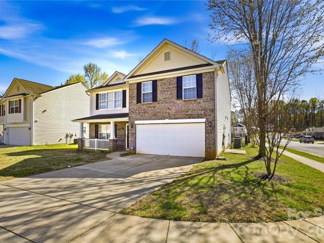 327 Ferrell Ave, Charlotte, NC 28216 | MLS #4364 | Compass
