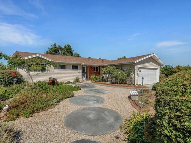 327 Kingston Ave, Martinez, CA 94553