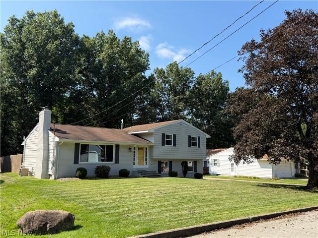 327 Kingwood