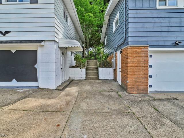 327 Horton Avenue
