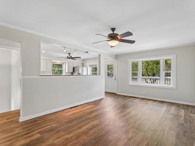 327 Oakwood Drive