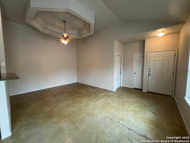 327 Oelkers Dr, Unit B