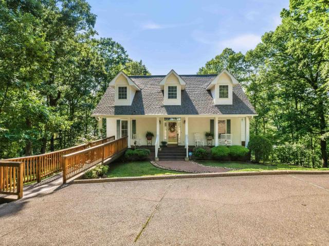 327 Longview Point