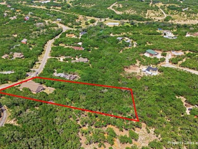 327 Lakeridge Loop, Lakehills, TX 78063