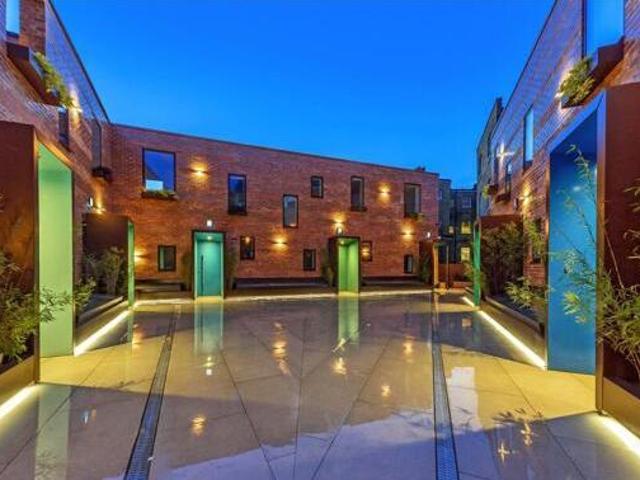 327 Lillie Road, Penrose Mews, Fulham, 3 Bedroom Mews
