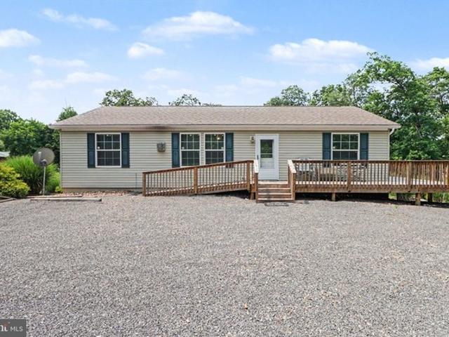 327 Mohr Rd, Millersburg, PA 17061