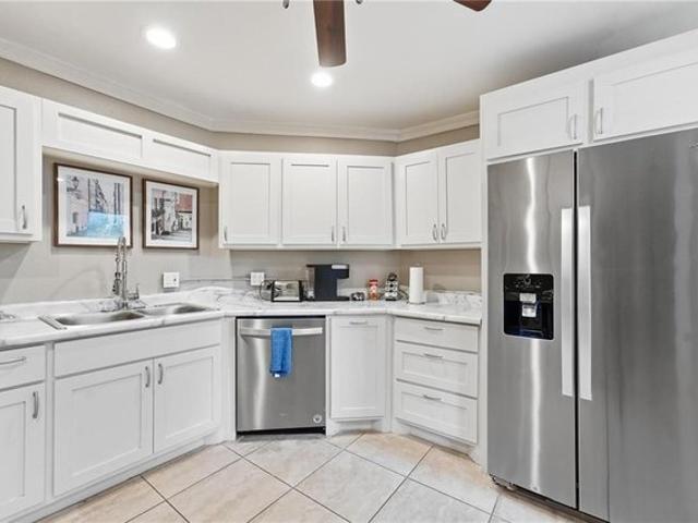 327 Maple Blvd, Kansas City, MO 64124