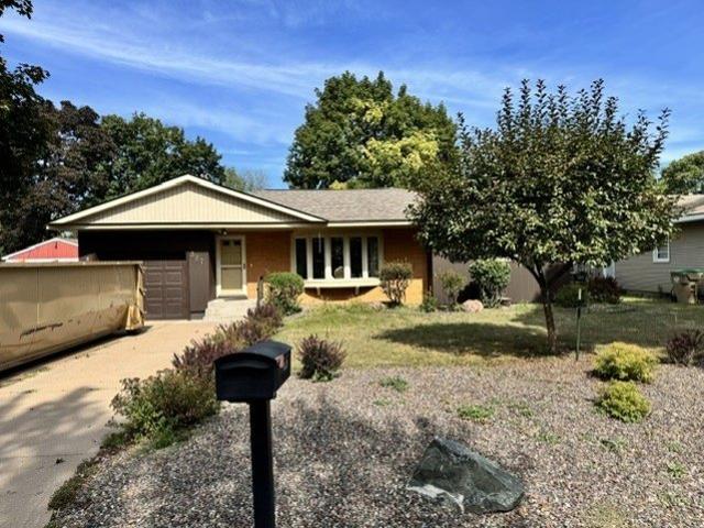 327 Marshall St, Chippewa Falls, WI 54729