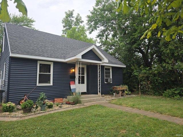 327 N 12th St, Decatur, IN 46733