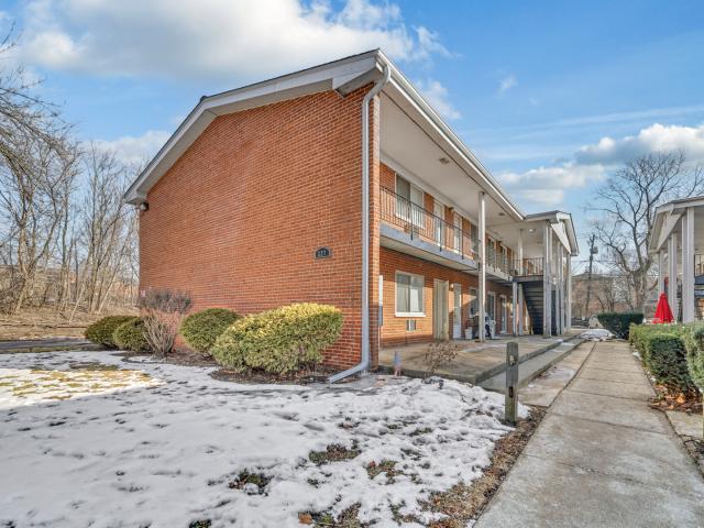 327 N Princeton Ave, Unit 9, Villa Park, IL 60181 | MLS #12678