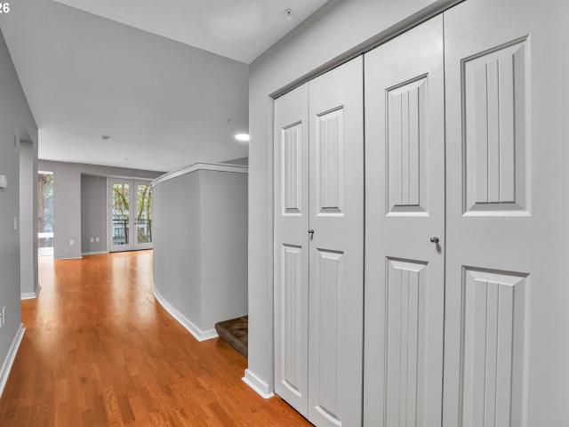 327 nw park ave # 3b