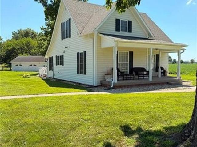 327 S Boatman Rd, Scottsburg, IN 47170