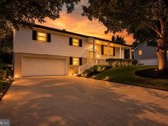 327 S Duke St, York, PA 17403