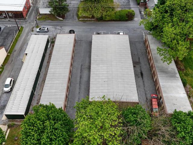 327 S Gannon Street