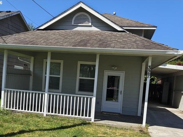 327 SW Main Ct, Warrenton, OR 97146