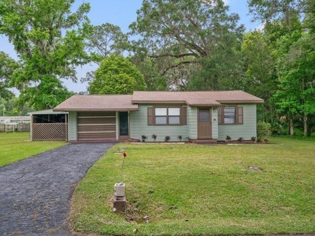 327 Palm Ln, Brooksville, FL 34601