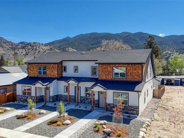 327 Palmer St, Salida, CO 81201