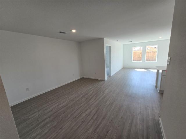 327 Parkin Court