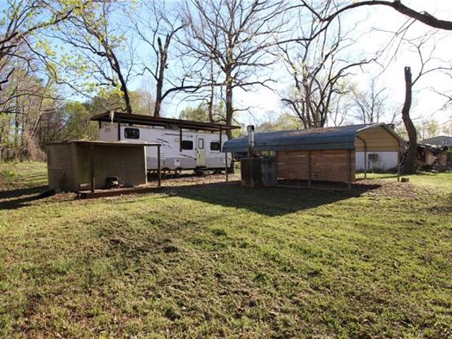 327 Pecan Dr, Marksville, LA 71351 | MLS #CN2548 | Compass