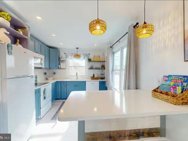 327 Robin Drive # 2