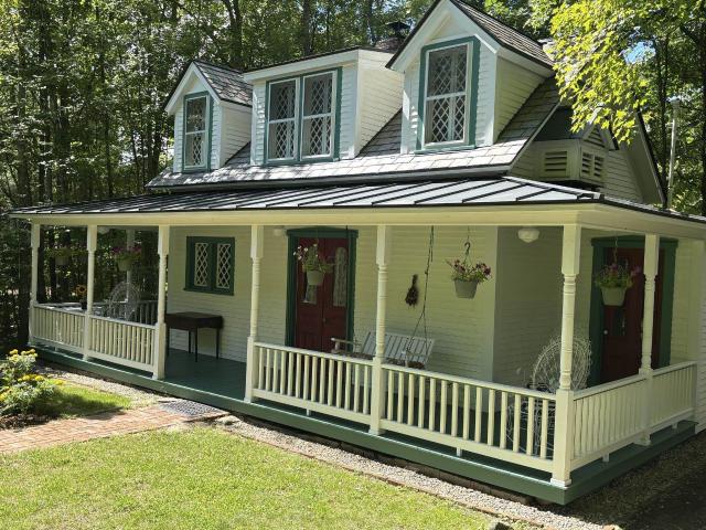 327 Richmond Road